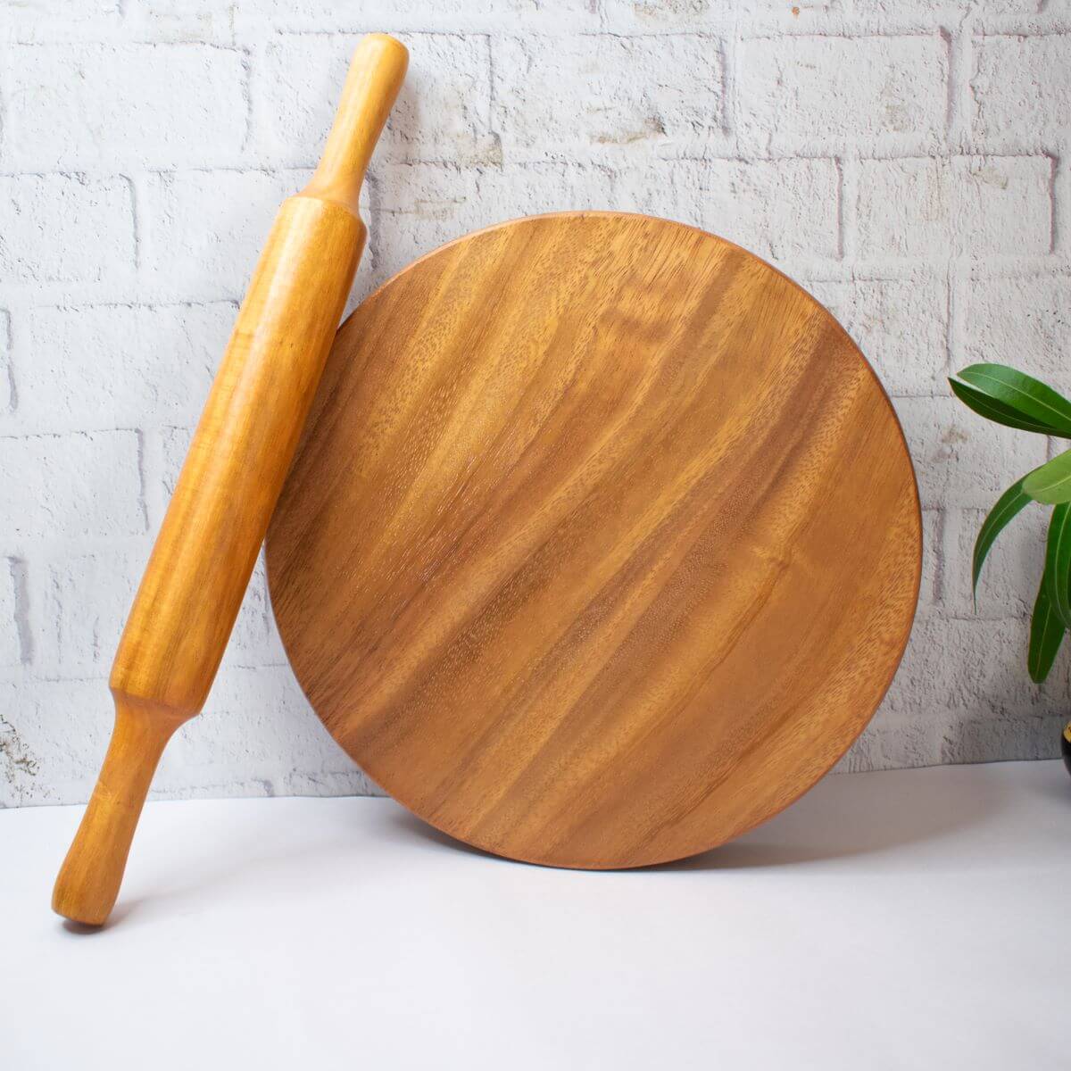 Handcrafted Neem Wood Chakla Belan | Chakla Belan | Zishta