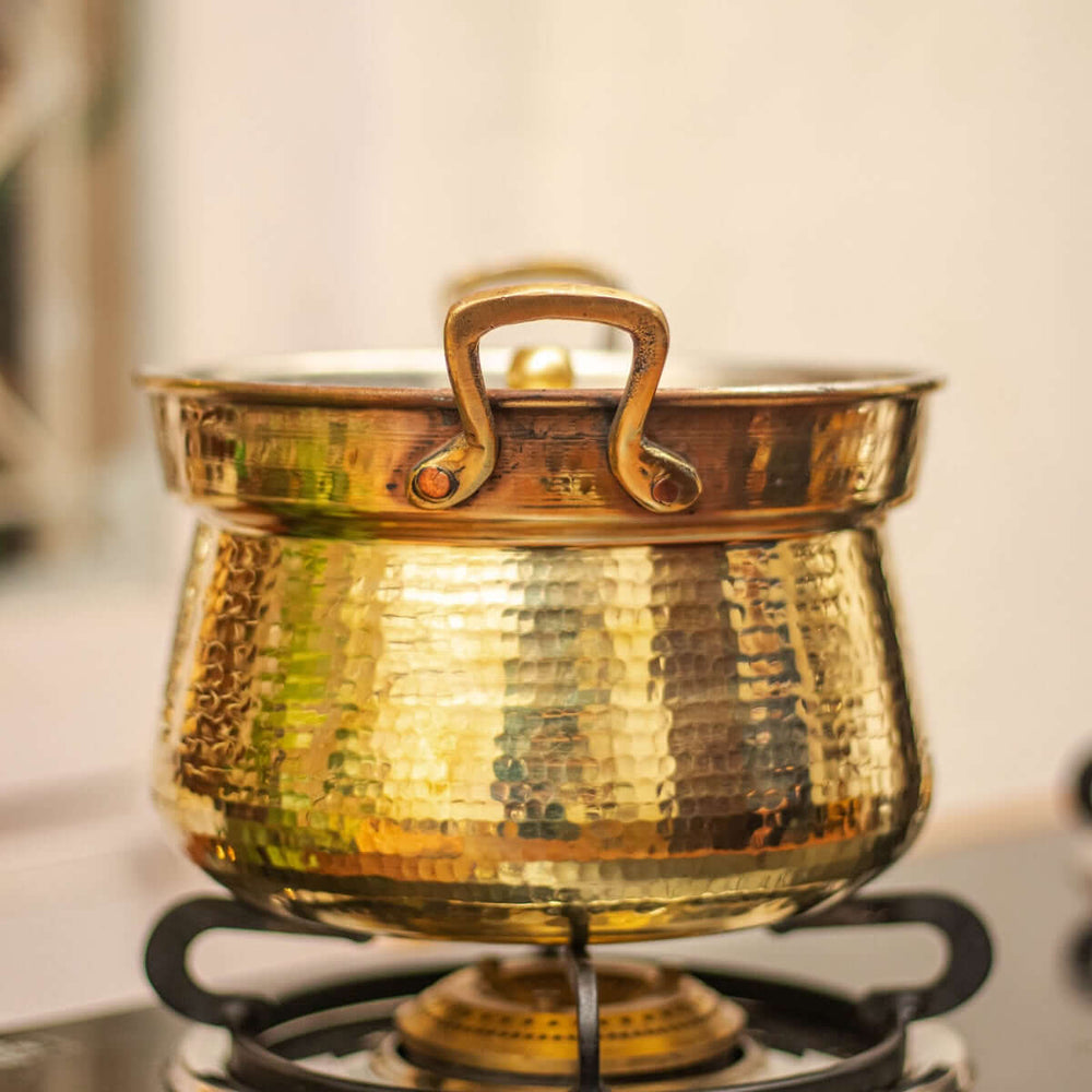 Shakuntala Patra-Brass Cooking Pot | Brass Cookware Online | Zishta